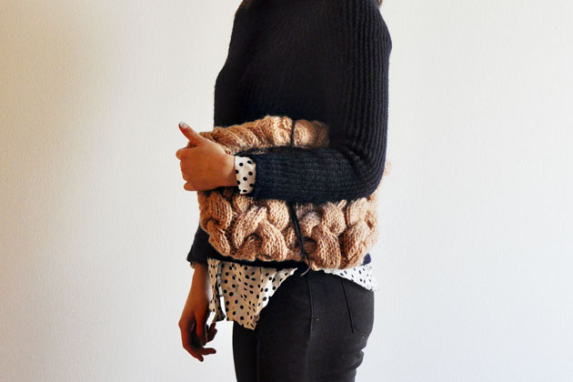 camel knitted clutch handmade - Vivat Veritas